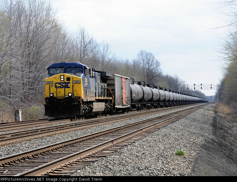 Westbound CSX K679 is at MP125 on track number one